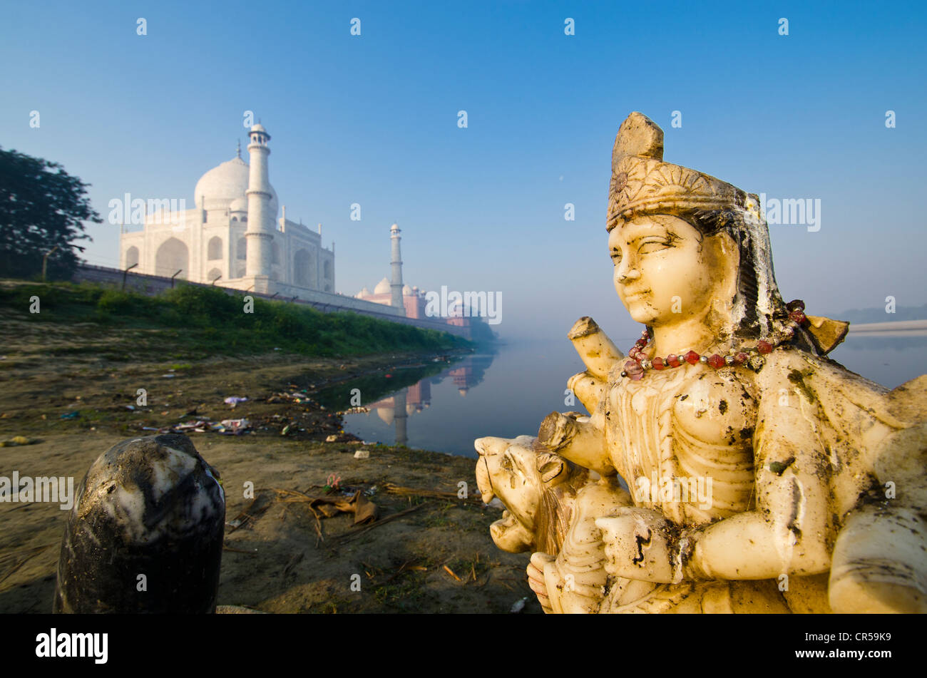 Goddess yamuna hi-res stock photography and images - Alamy