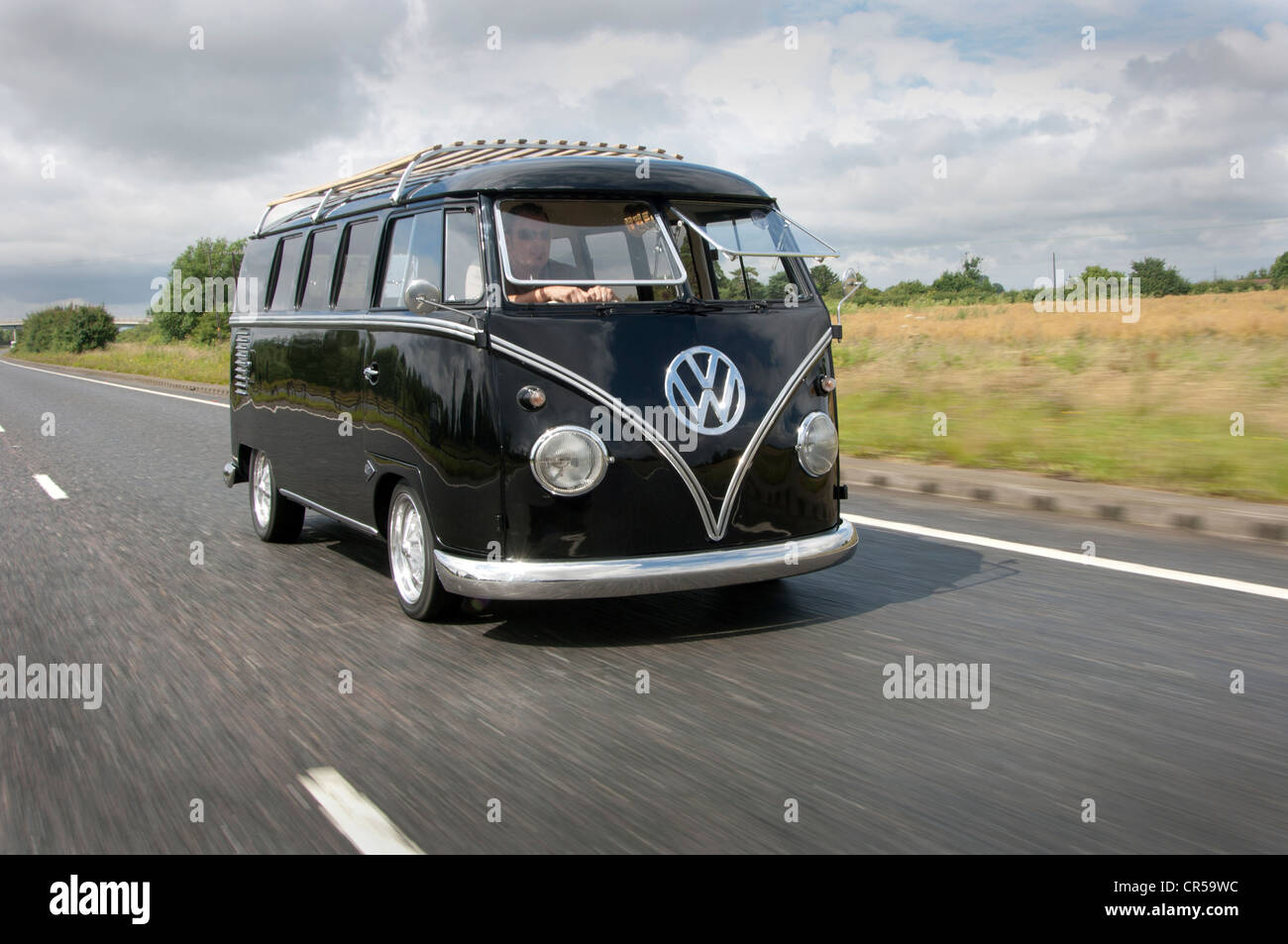 Split screen VW camper van, classic vehicle Stock Photo - Alamy