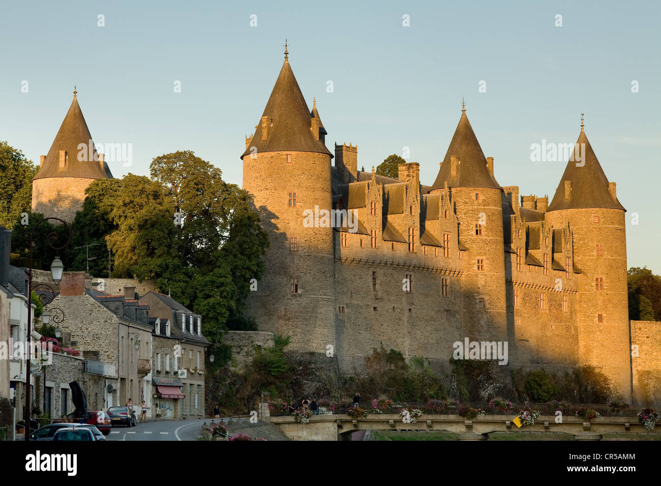 France, Morbihan, Josselin, Josselin Castle, flamboyant gothic style ...