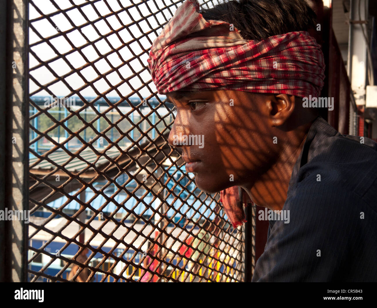 New delhi station hi-res stock photography and images - Alamy