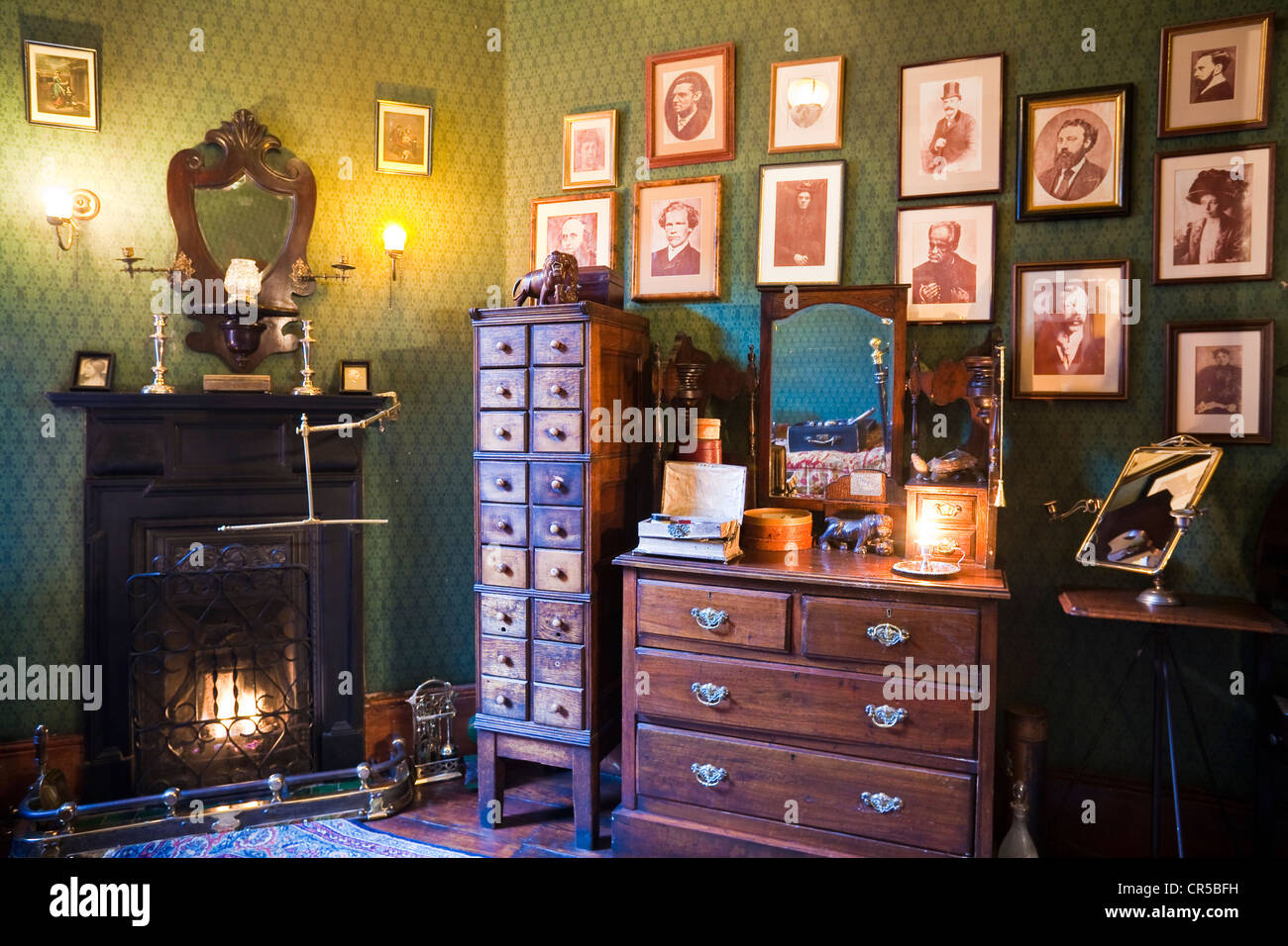 England london 221b baker street hi-res stock photography and images ...