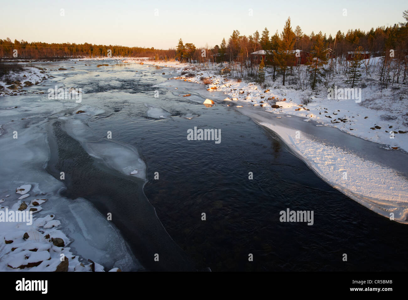 Finland, Lapland Province, Inarjarvi Lake (Inari Lake), first snow ...