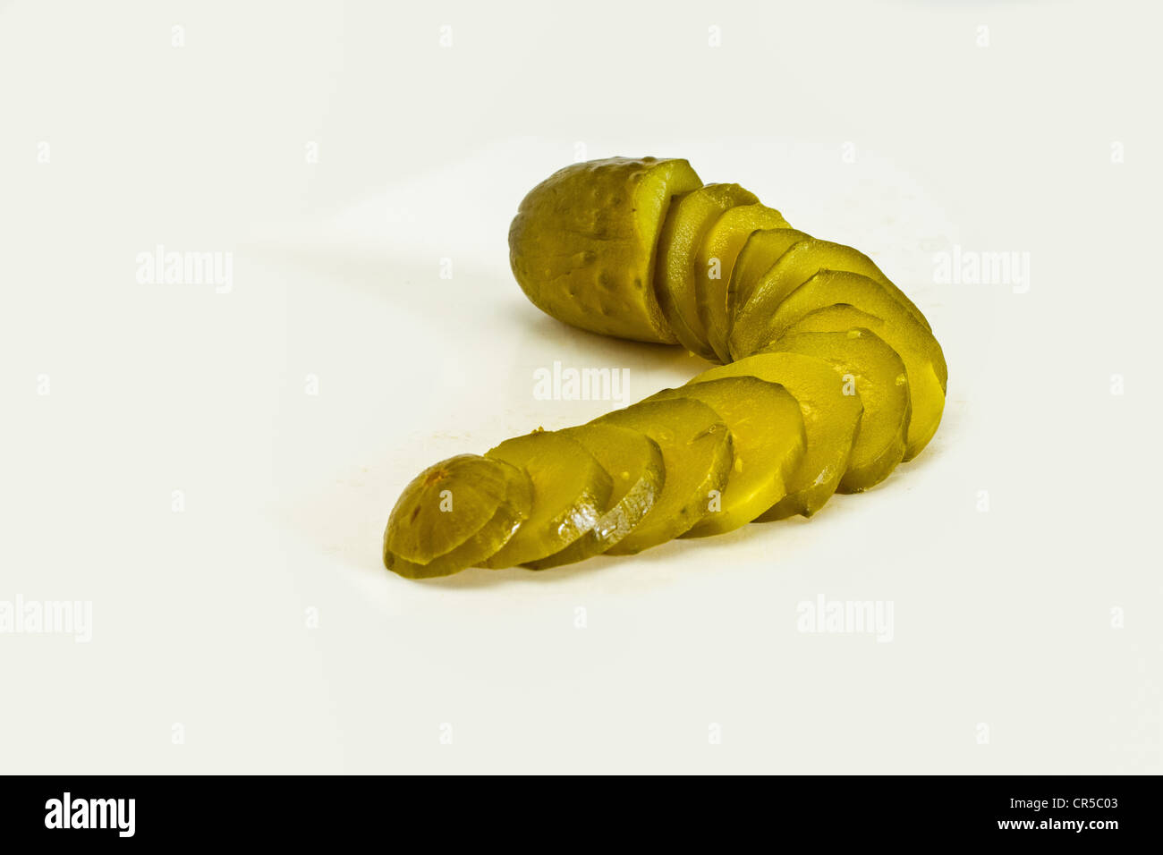 sliced dill pickles Stock Photo - Alamy