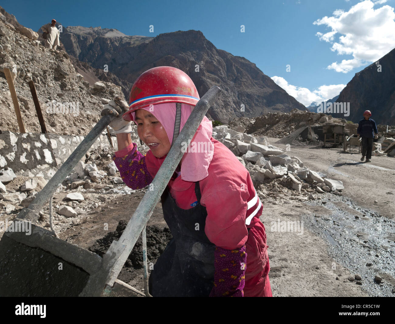 Road construction at Karakorum Highway by Chinese labourers, working ...
