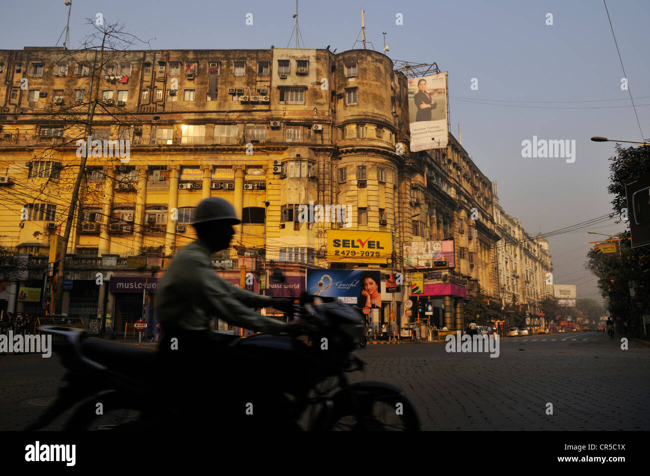 Park street calcutta hi-res stock photography and images - Alamy