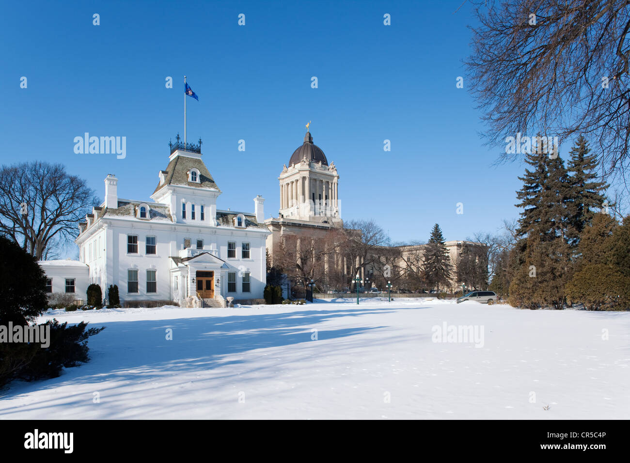 Manitoba parliament building winnipeg hi-res stock photography and ...