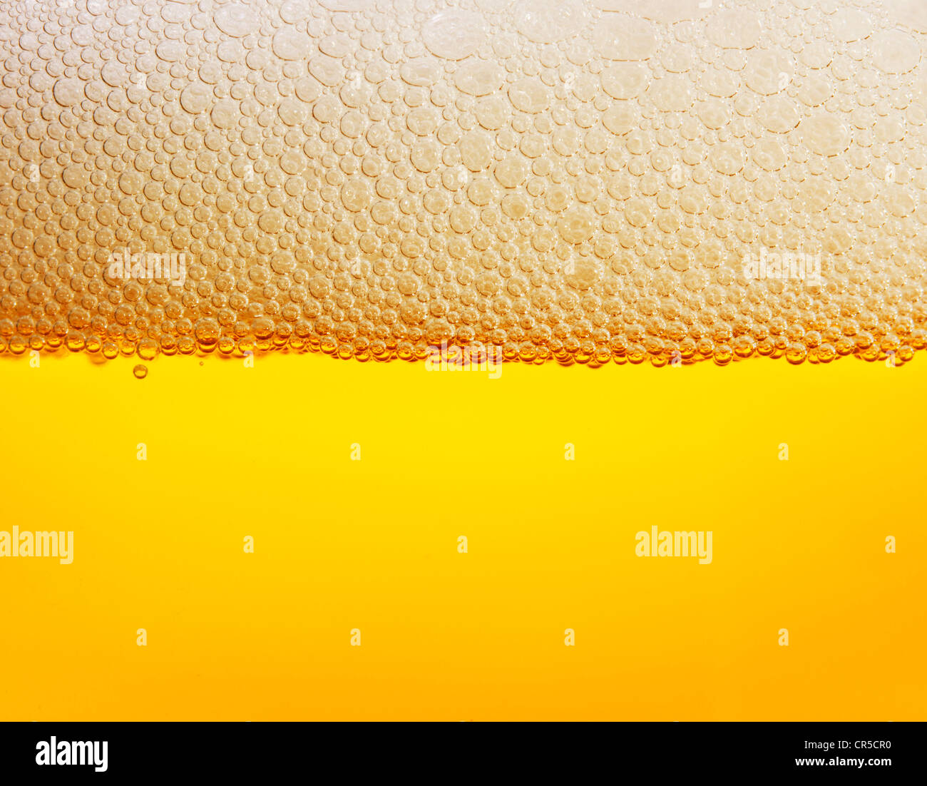 Beer bubbles close up Stock Photo - Alamy