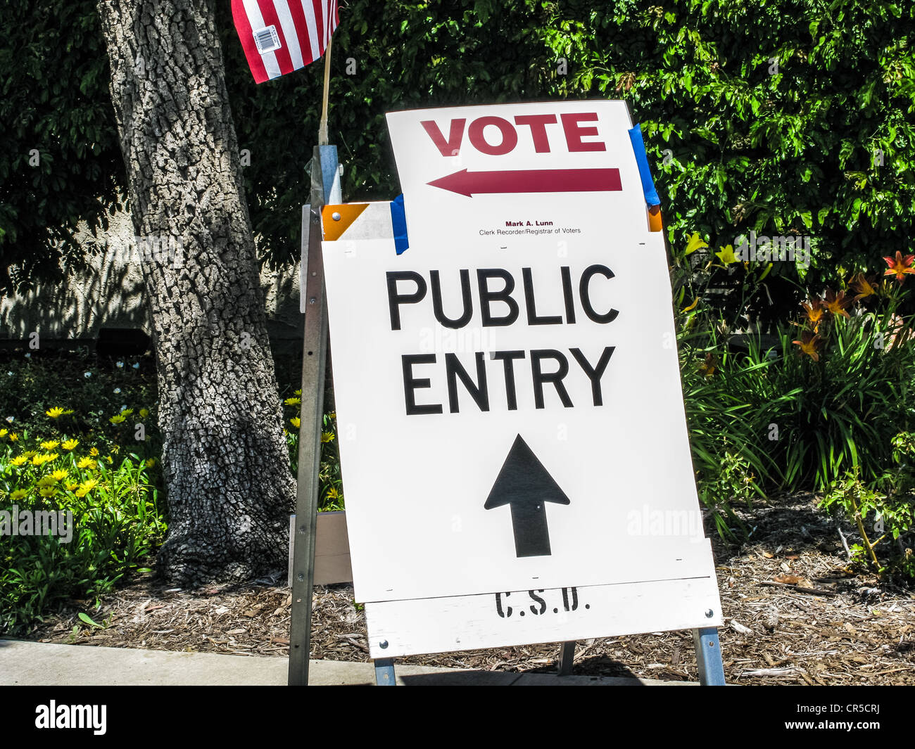 California primary election hi-res stock photography and images - Alamy