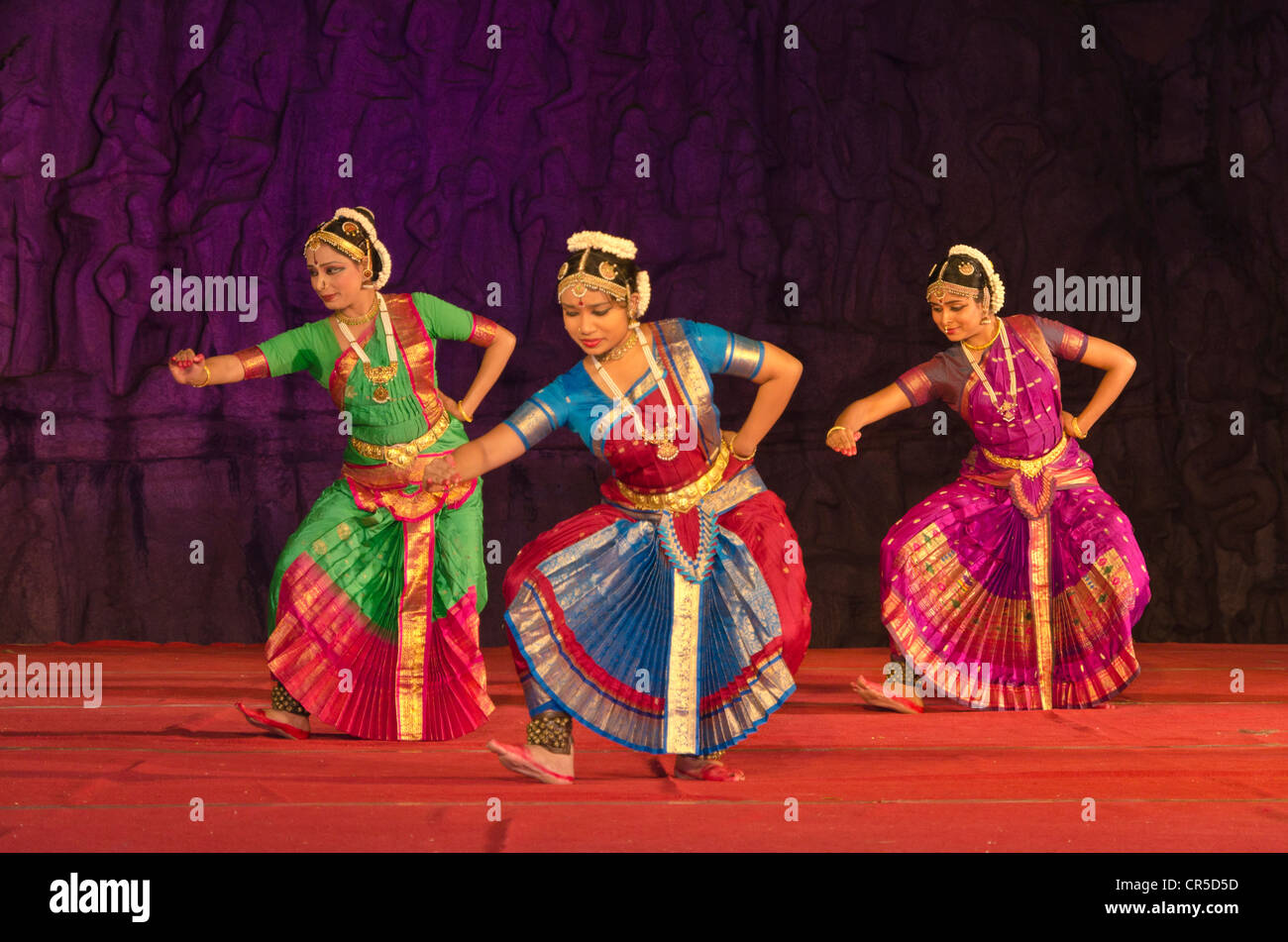 Tamil Traditional Dance High Resolution Stock Photography and Images ...