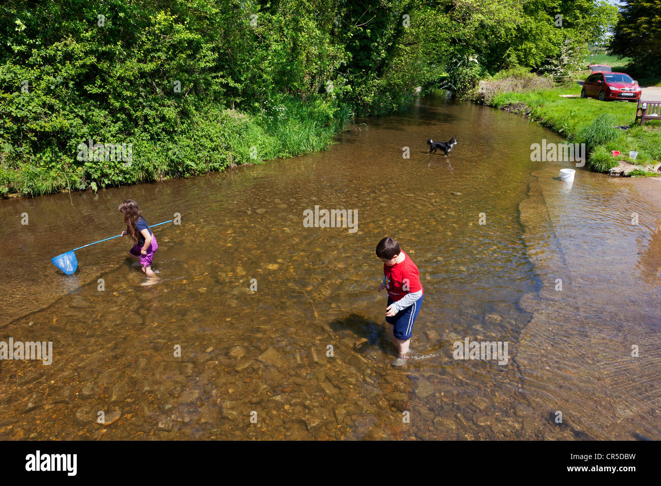 Children paddling stream uk hi-res stock photography and images - Alamy