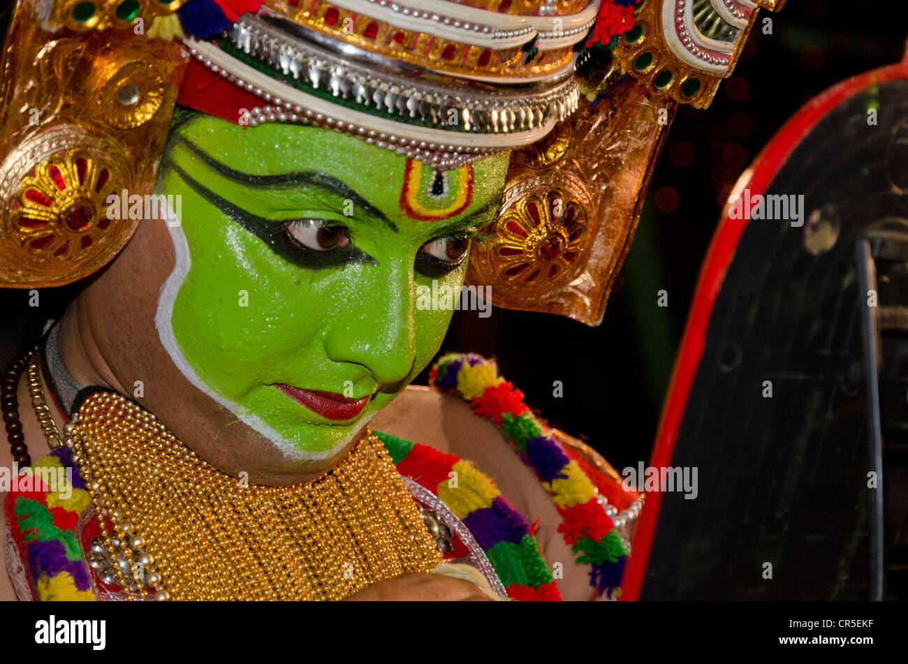 Ottanthullal hi-res stock photography and images - Alamy