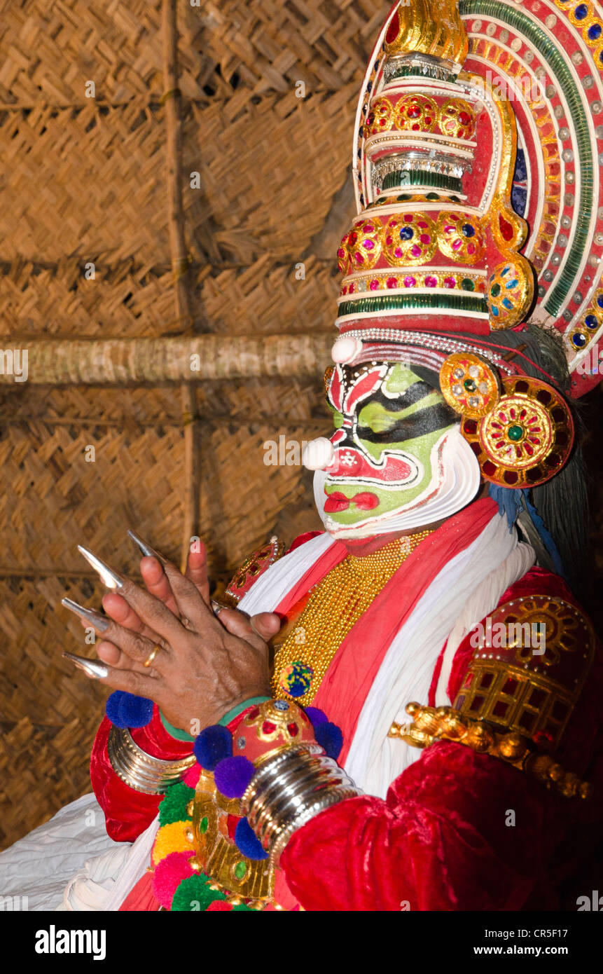 The Kathakali character Ravana, Perattil, Kerala, India, Asia Stock ...