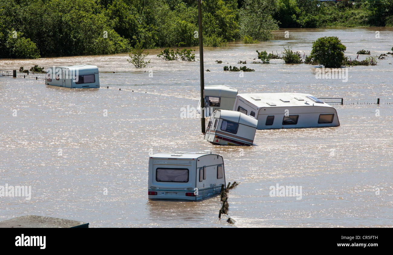 Flooded caravans hi-res stock photography and images - Alamy