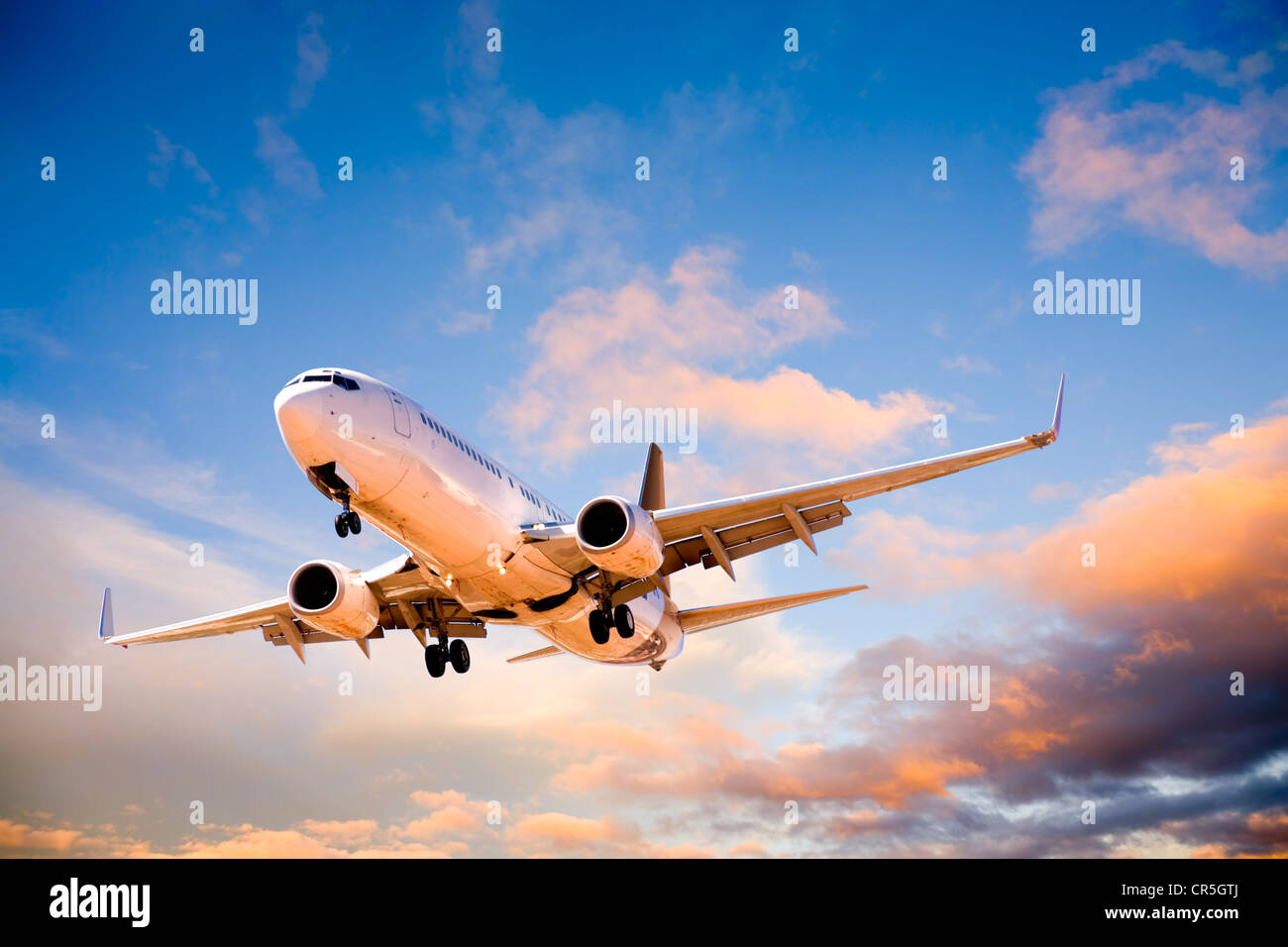 Boeing 737 hi-res stock photography and images - Alamy