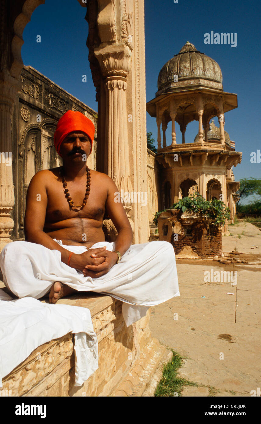Local Brahmin at Kusum Sarowar, important Krishna place near Mathura ...