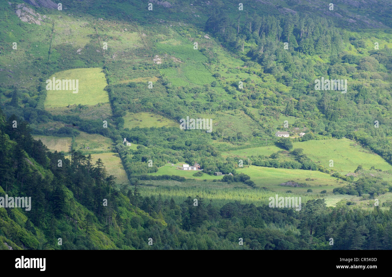 Cork and kerry mountains hi-res stock photography and images - Alamy