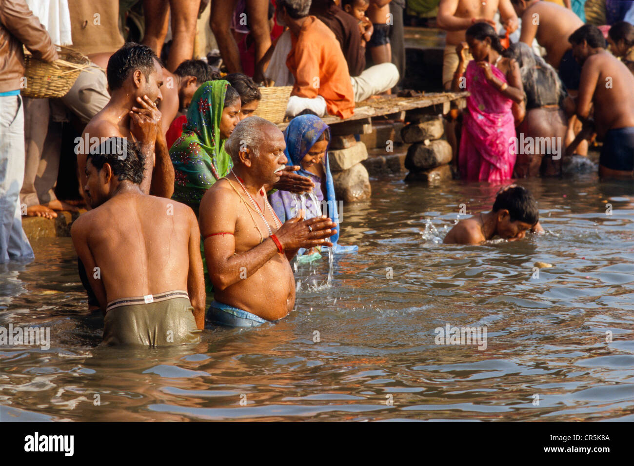 Washings hi-res stock photography and images - Alamy