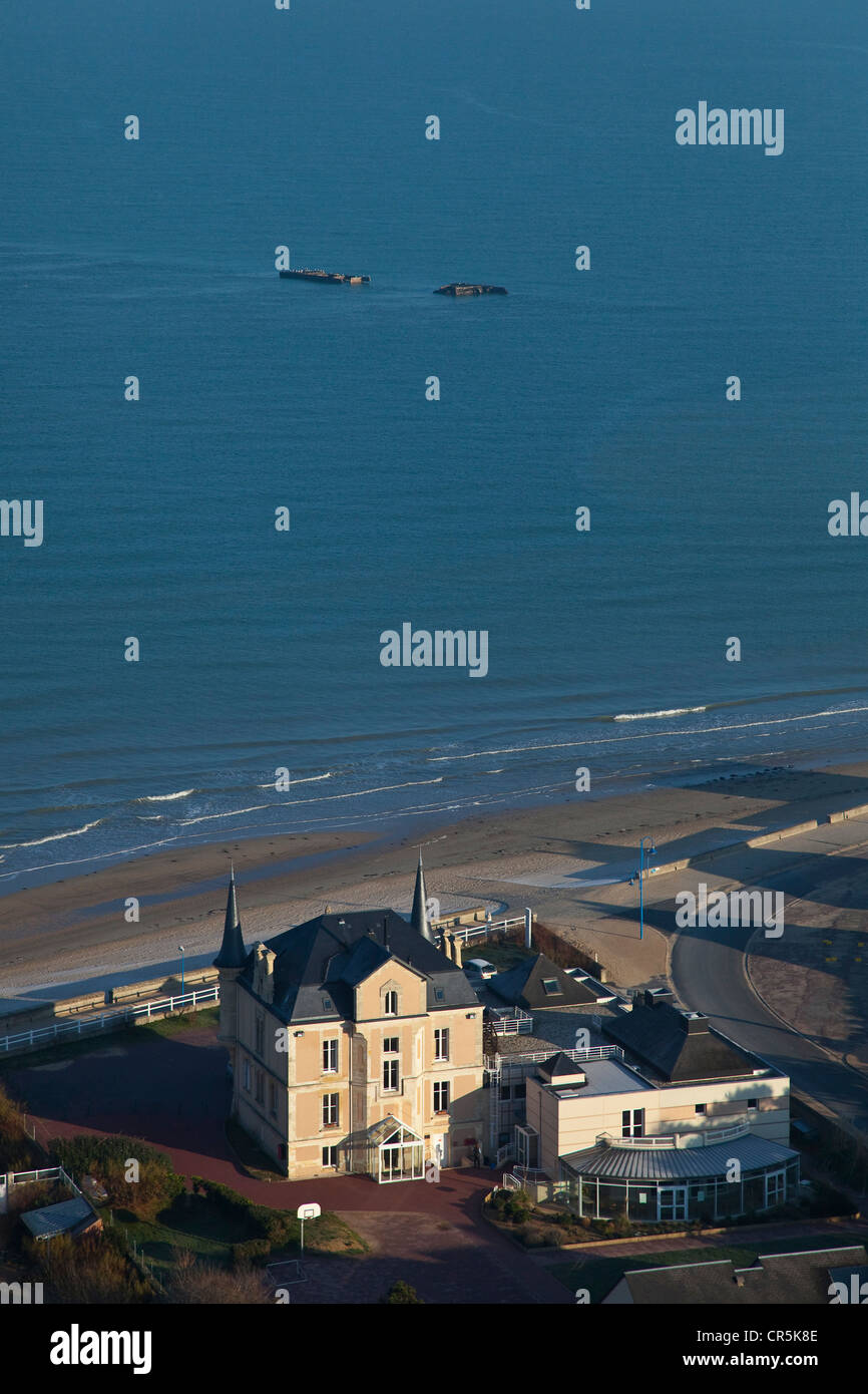 France, Calvados, Asnelles, Le Hamel, vestiges of the Mulberries of ...