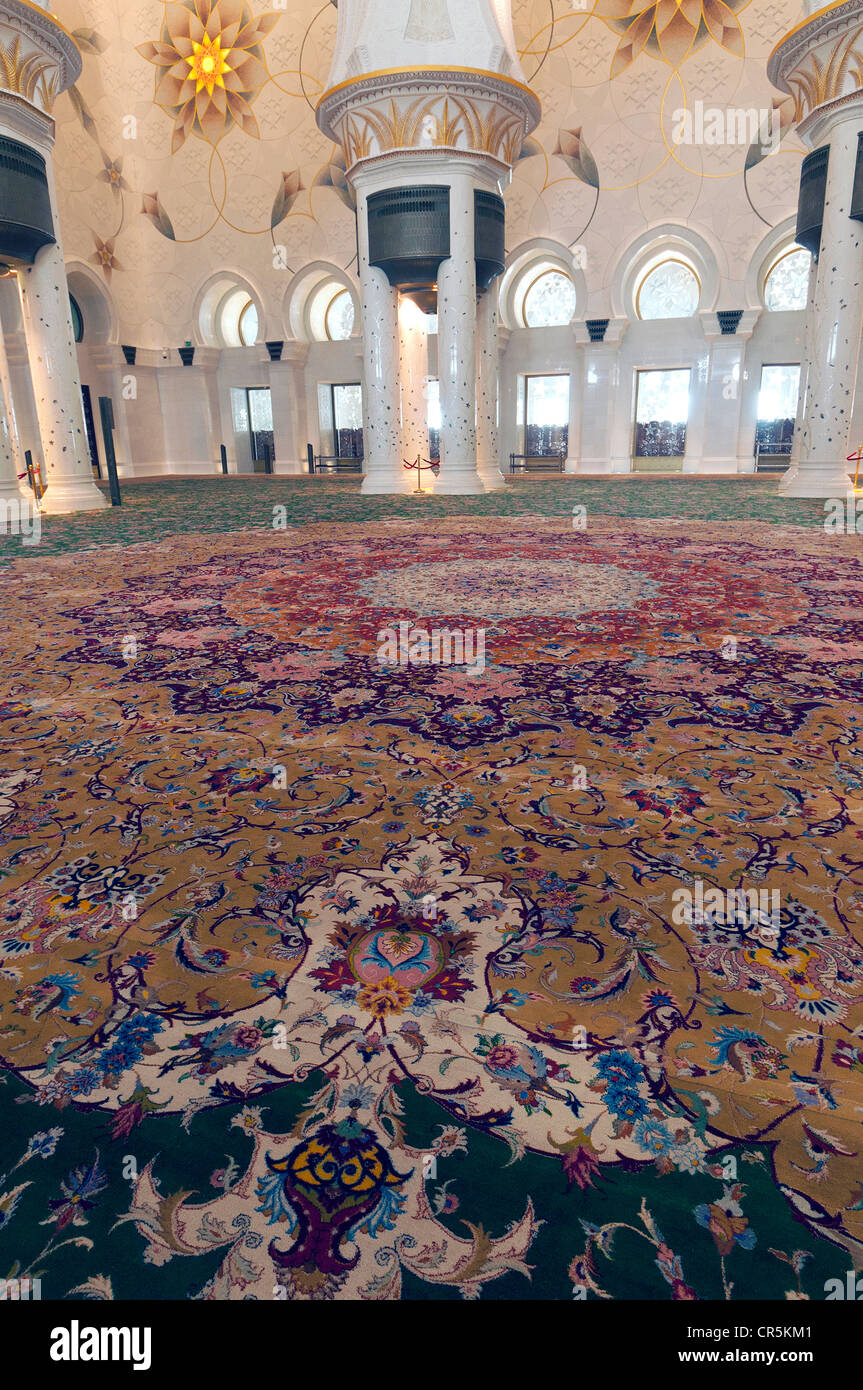 Elk206-1257v United Arab Emirates, Abu Dhabi, Sheikh Zayed bin Sultan ...