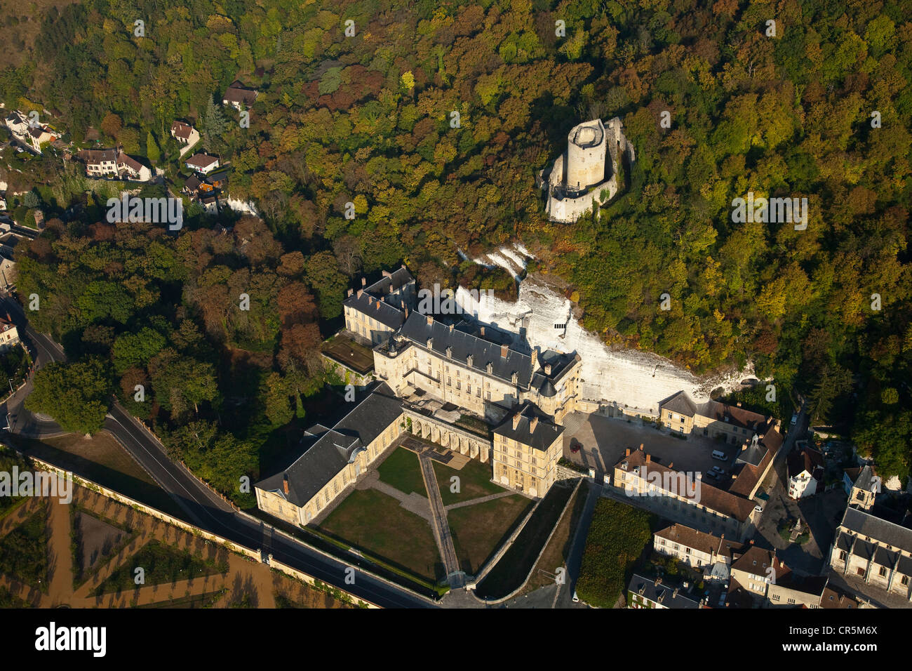 Parc naturel régional du vexin français hi-res stock photography and ...