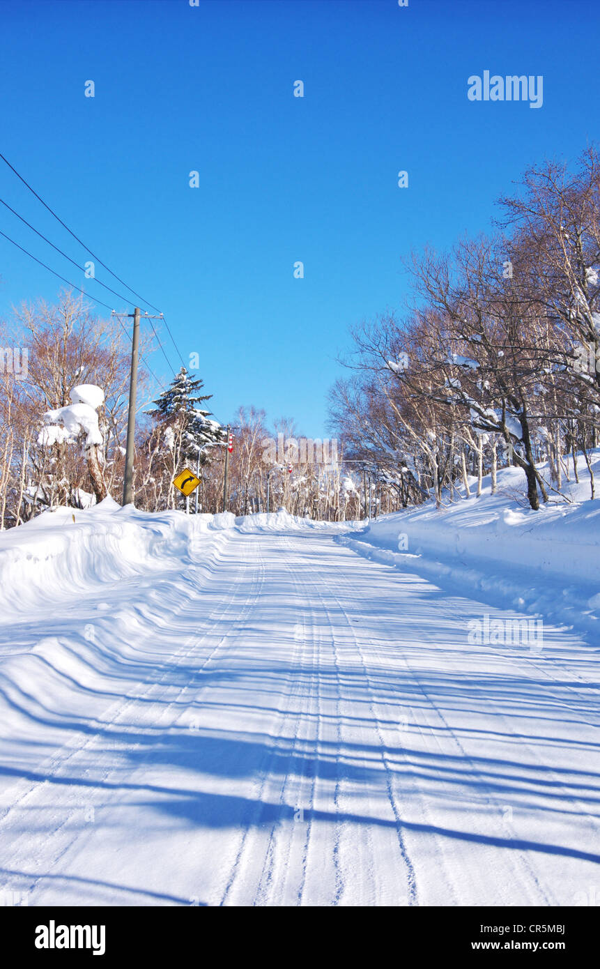 Road Covered In Snow Stock Photo - Alamy