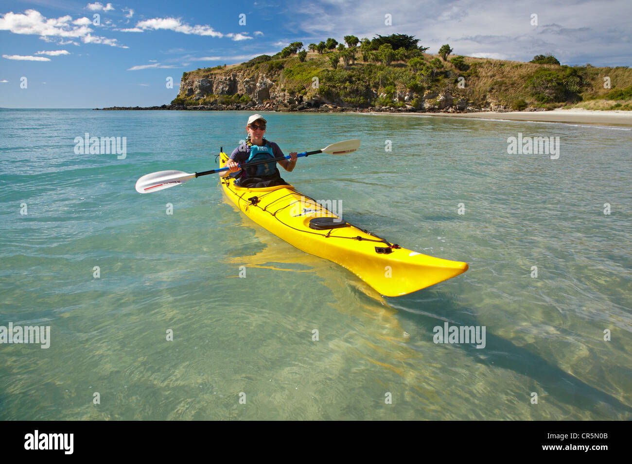 Maori women north island new hi-res stock photography and images - Alamy