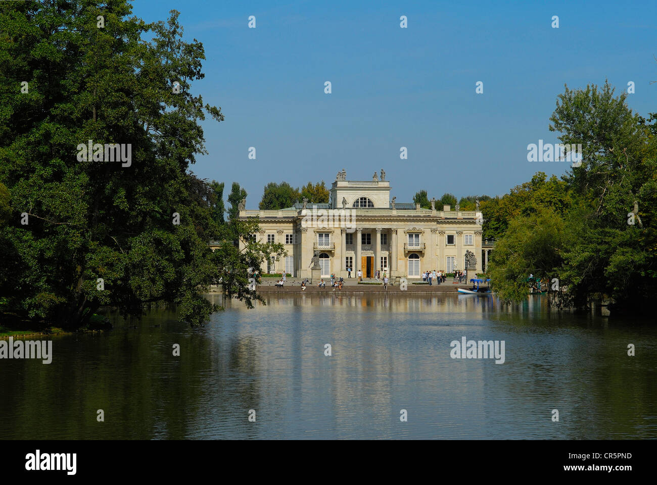 Park lazienkowski hi-res stock photography and images - Alamy
