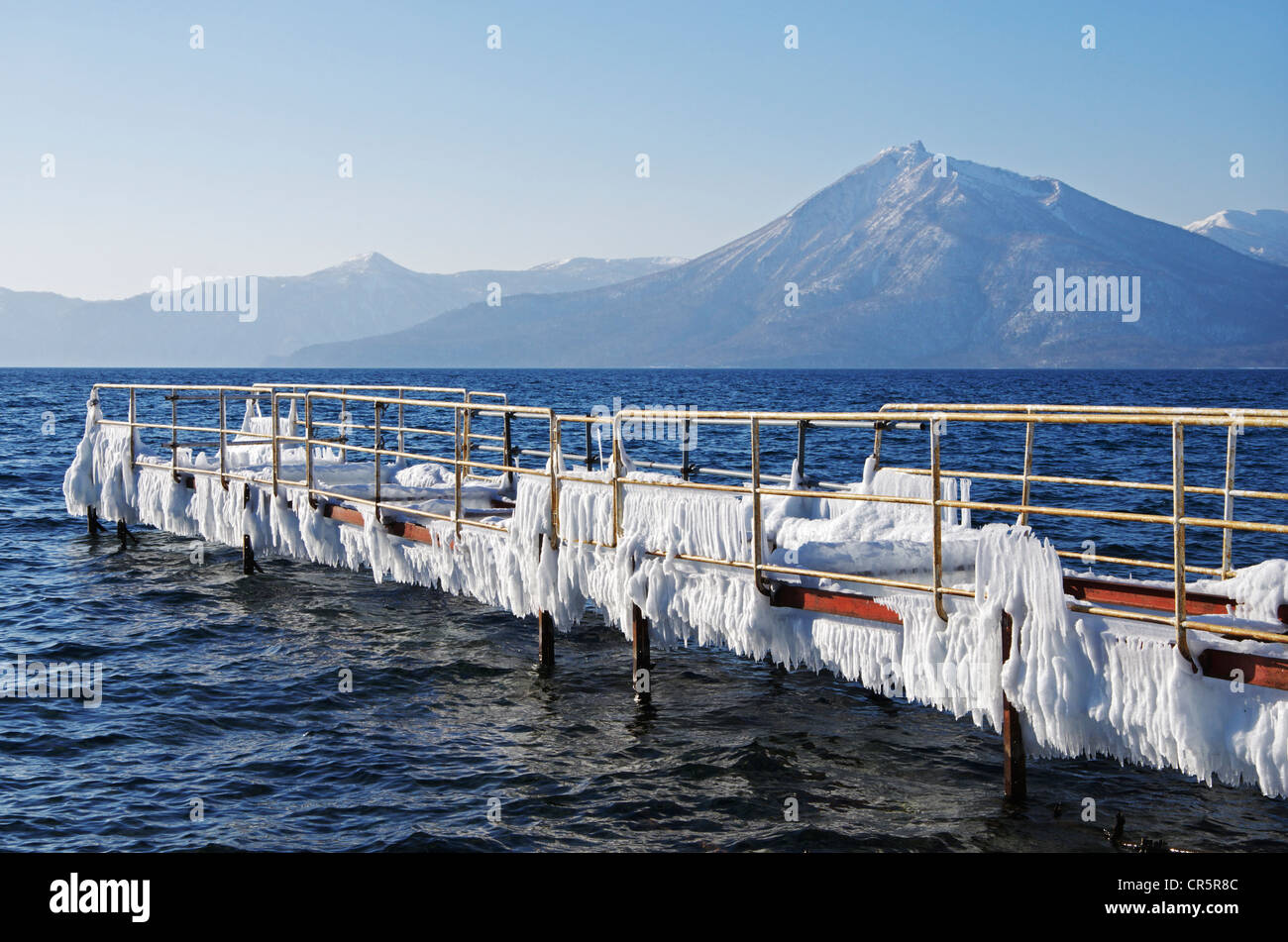 Lake shikotsu winter hi-res stock photography and images - Alamy