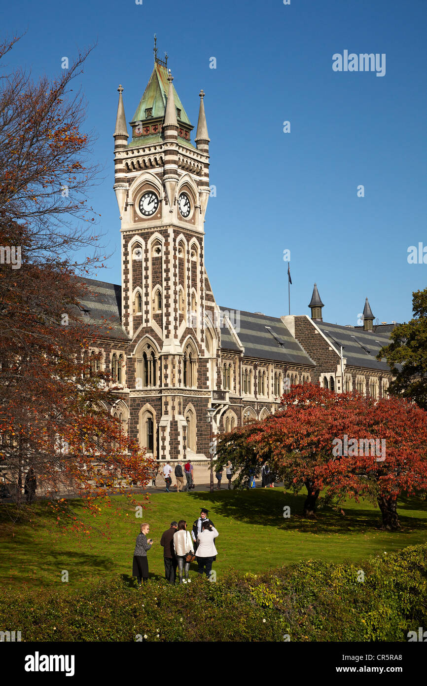 Graduation photos in front of the Clock Tower, Registry Building ...