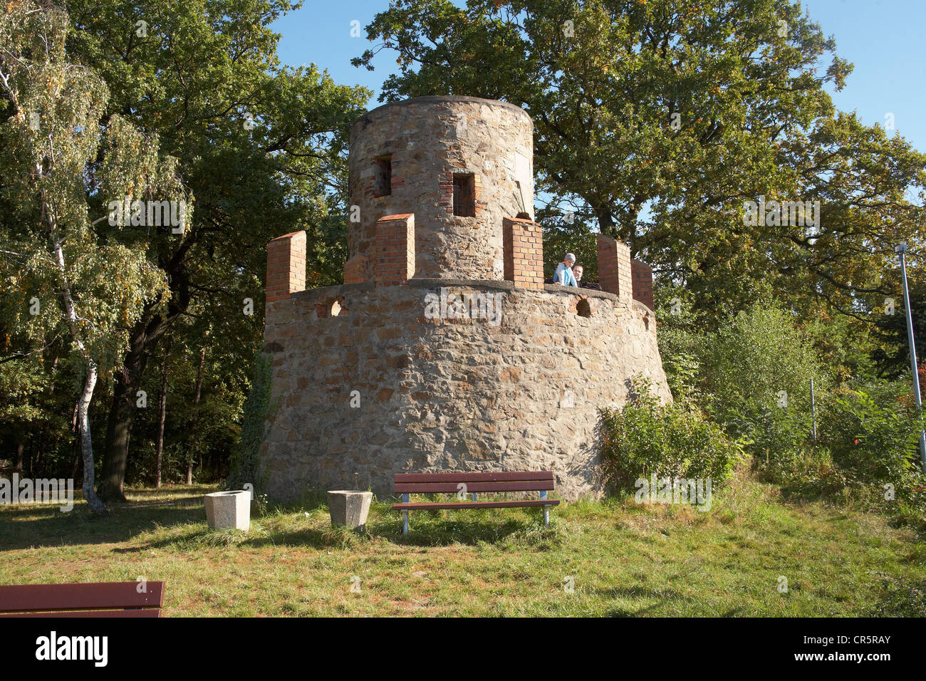 Vineyard tower hi-res stock photography and images - Alamy