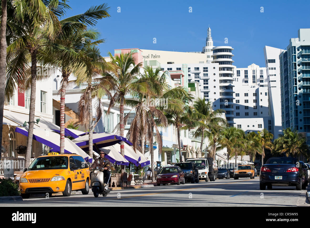 Miami ocean drive hi-res stock photography and images - Alamy