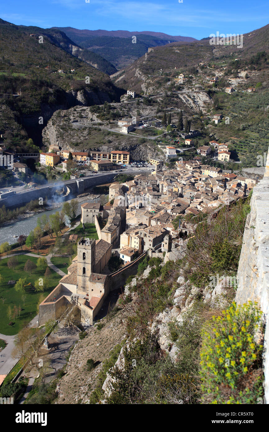 The medieval village of Entrevaux in the Var valley, Alpes de Haute ...