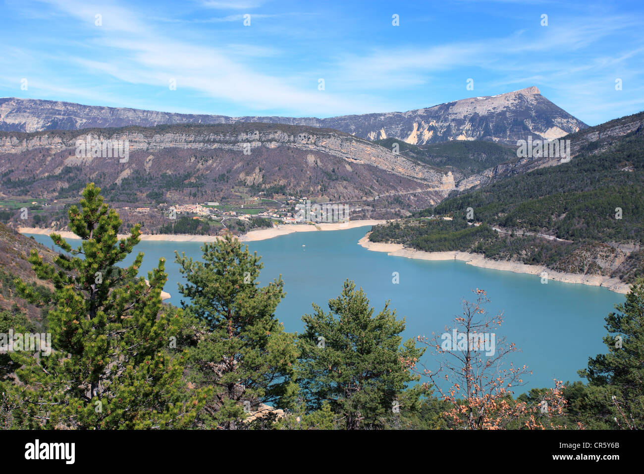 The lake of Castillon Stock Photo - Alamy