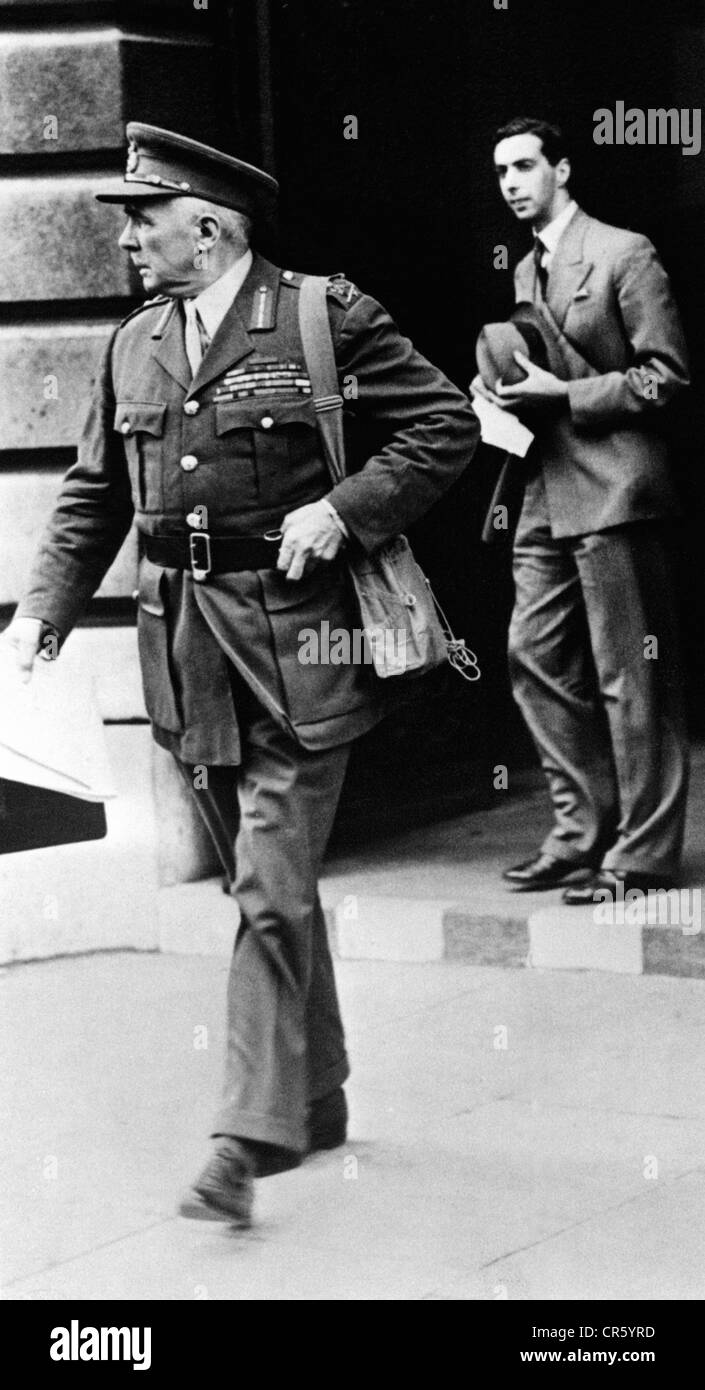 British general edmund ironside hi-res stock photography and images - Alamy