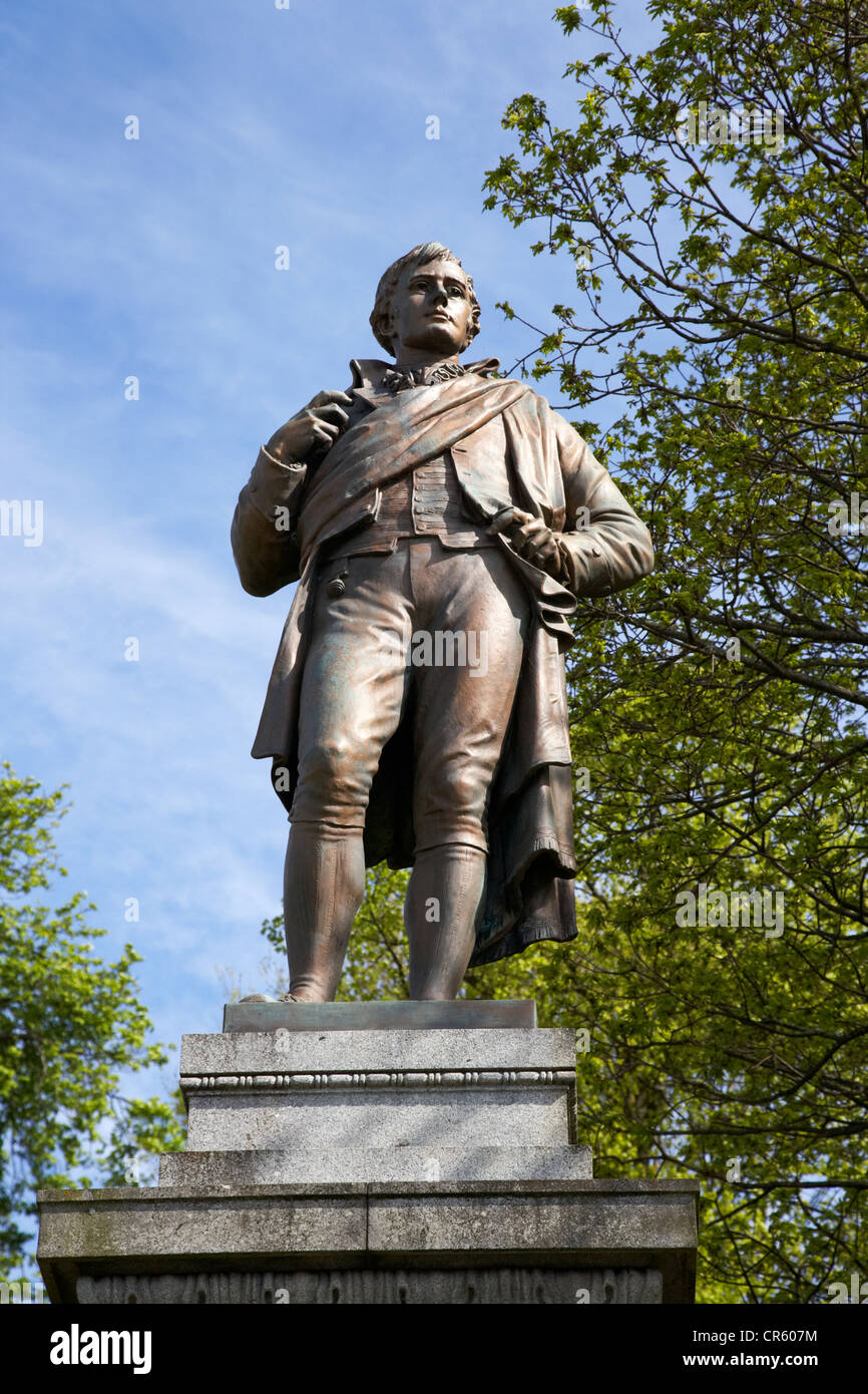 robert burns statue stirling scotland uk Stock Photo - Alamy