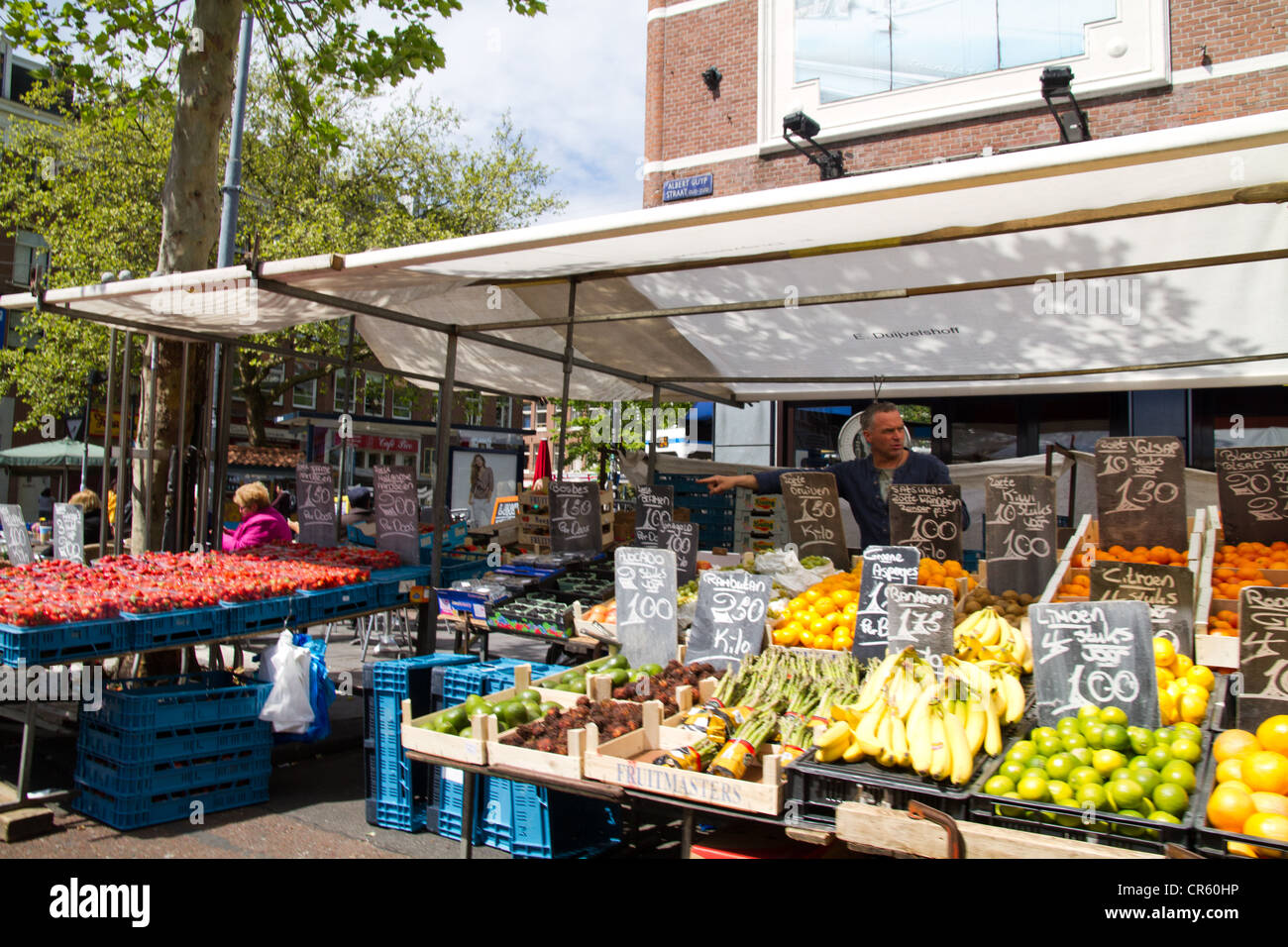 Fruit and Vegetable stall in the Albert Cuypt Market in Amsterdam Stock ...