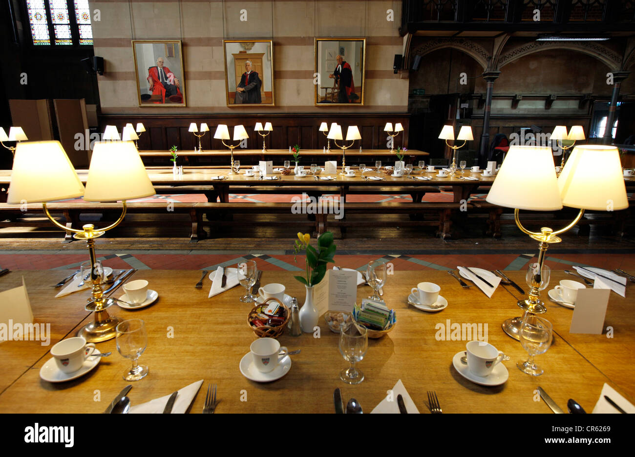 Dining hall oxford university hi-res stock photography and images - Alamy