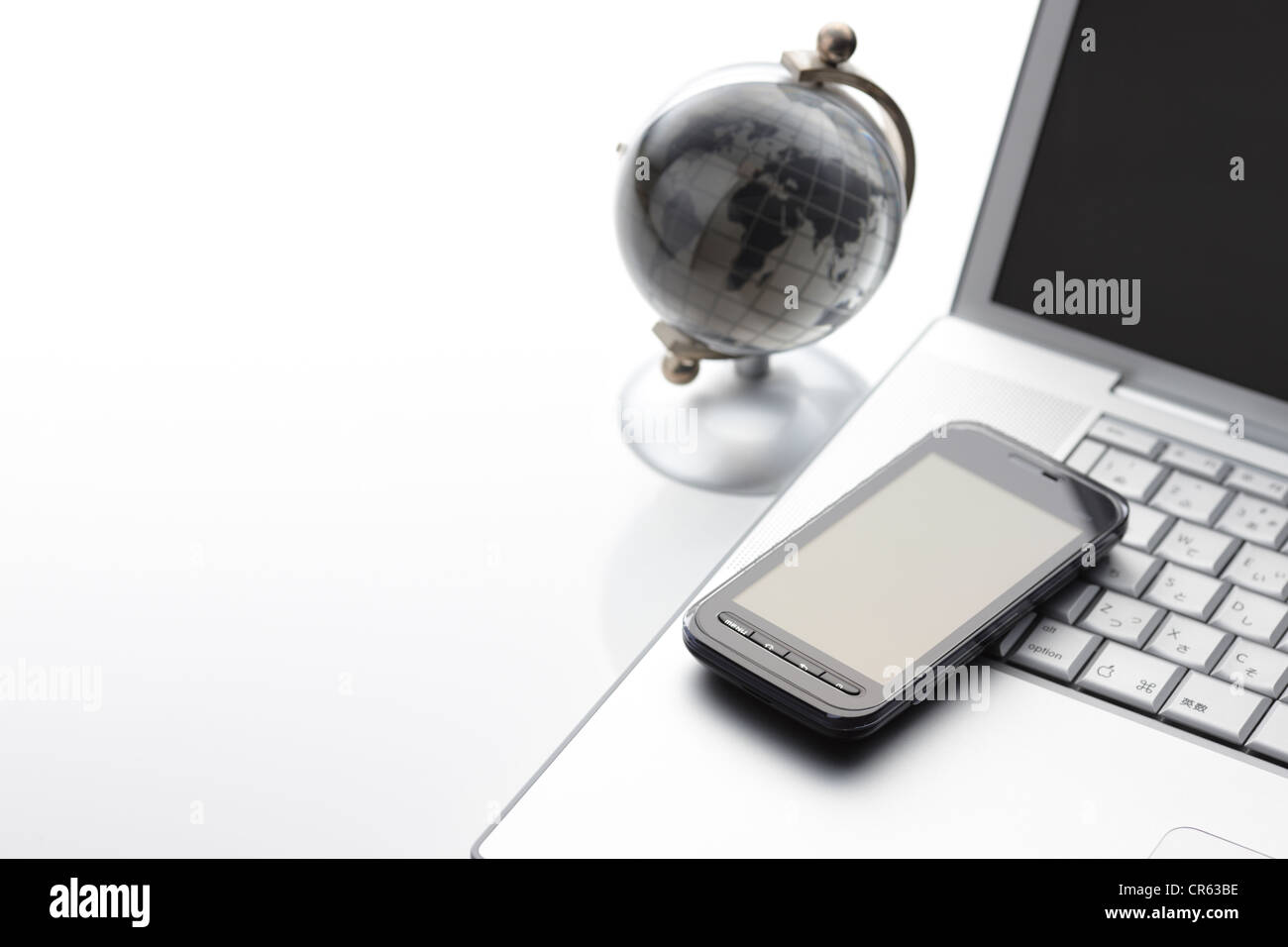 Smart phone map hi-res stock photography and images - Alamy