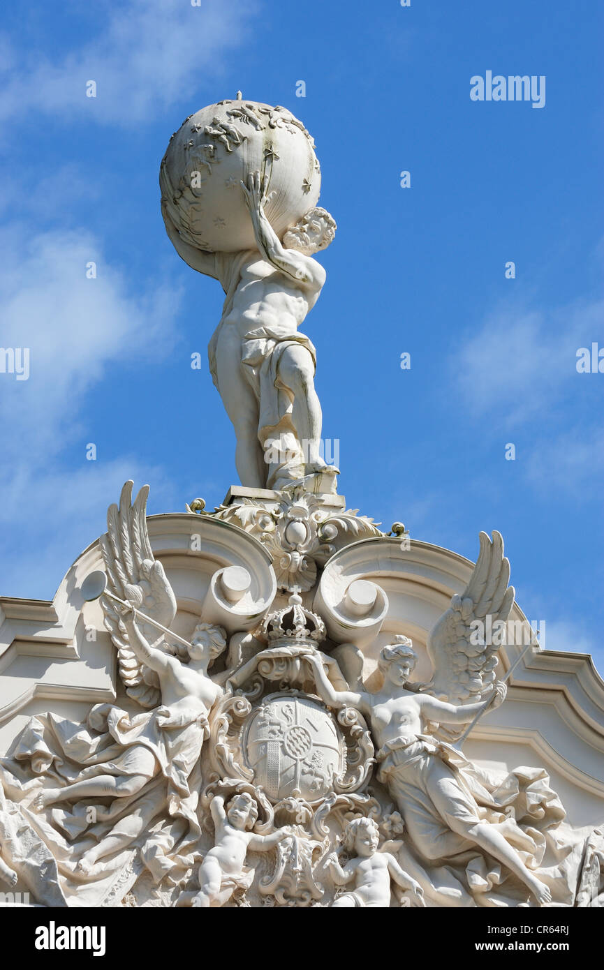 Sculptures below of atlas hi-res stock photography and images - Alamy