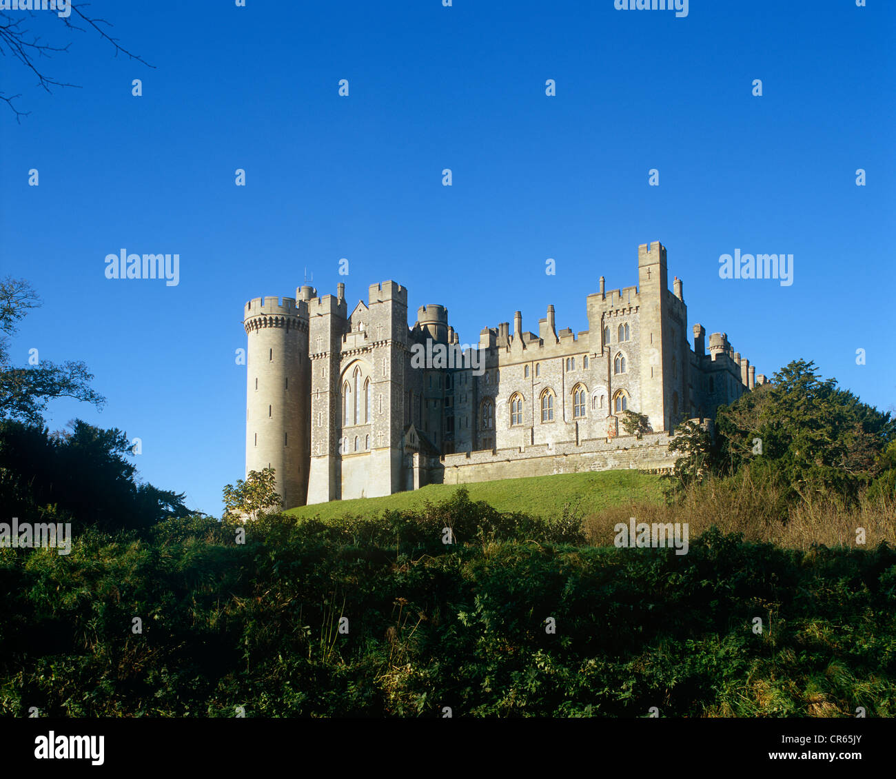 Arundel castle library hi-res stock photography and images - Alamy