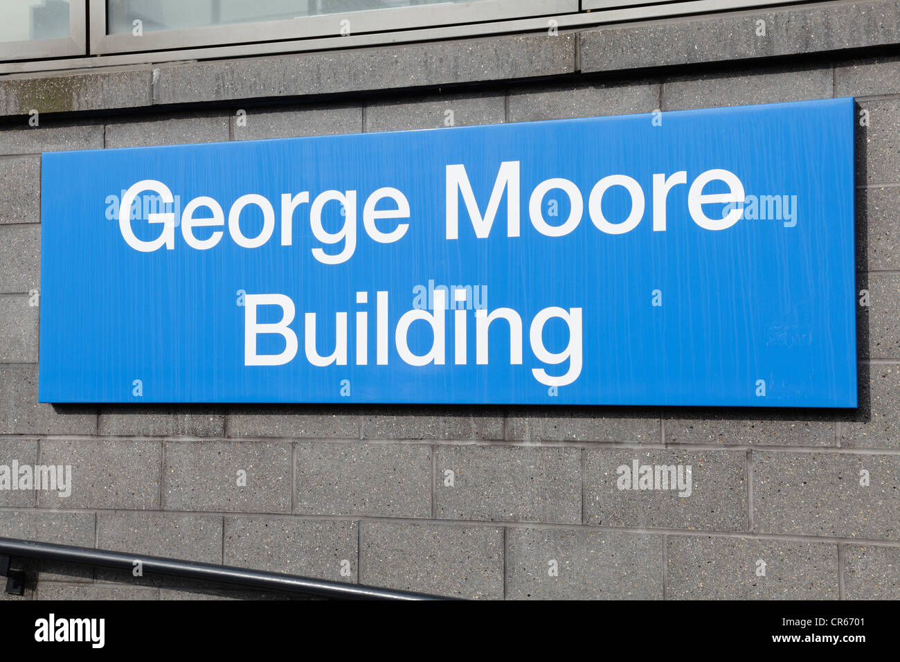 Sign on the George Moore building at the Glasgow Caledonian University ...