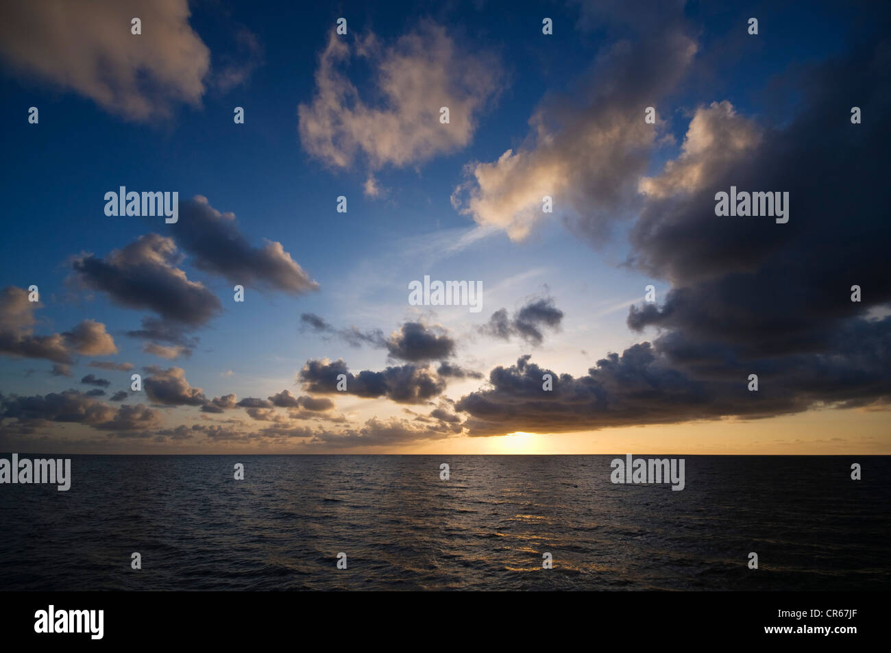 Dramatic sunset, Lower Saxon Wadden Sea, UNESCO World Heritage Site ...