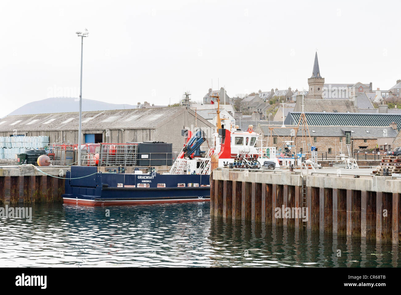 The harbour at Stromness on the Orkney Isles Stock Photo - Alamy