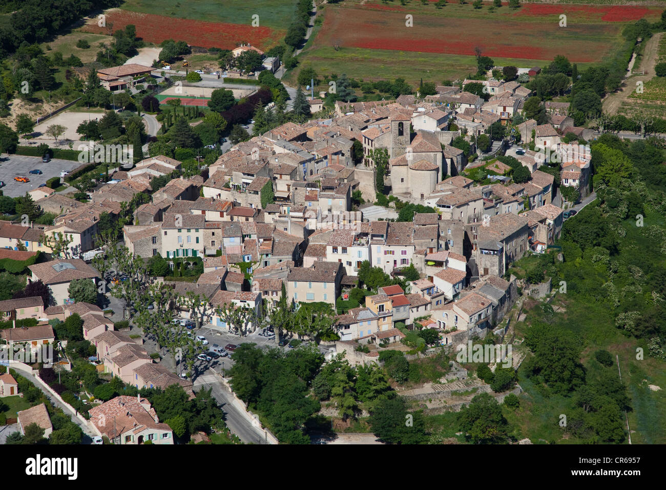 Pertuis vaucluse hi-res stock photography and images - Alamy