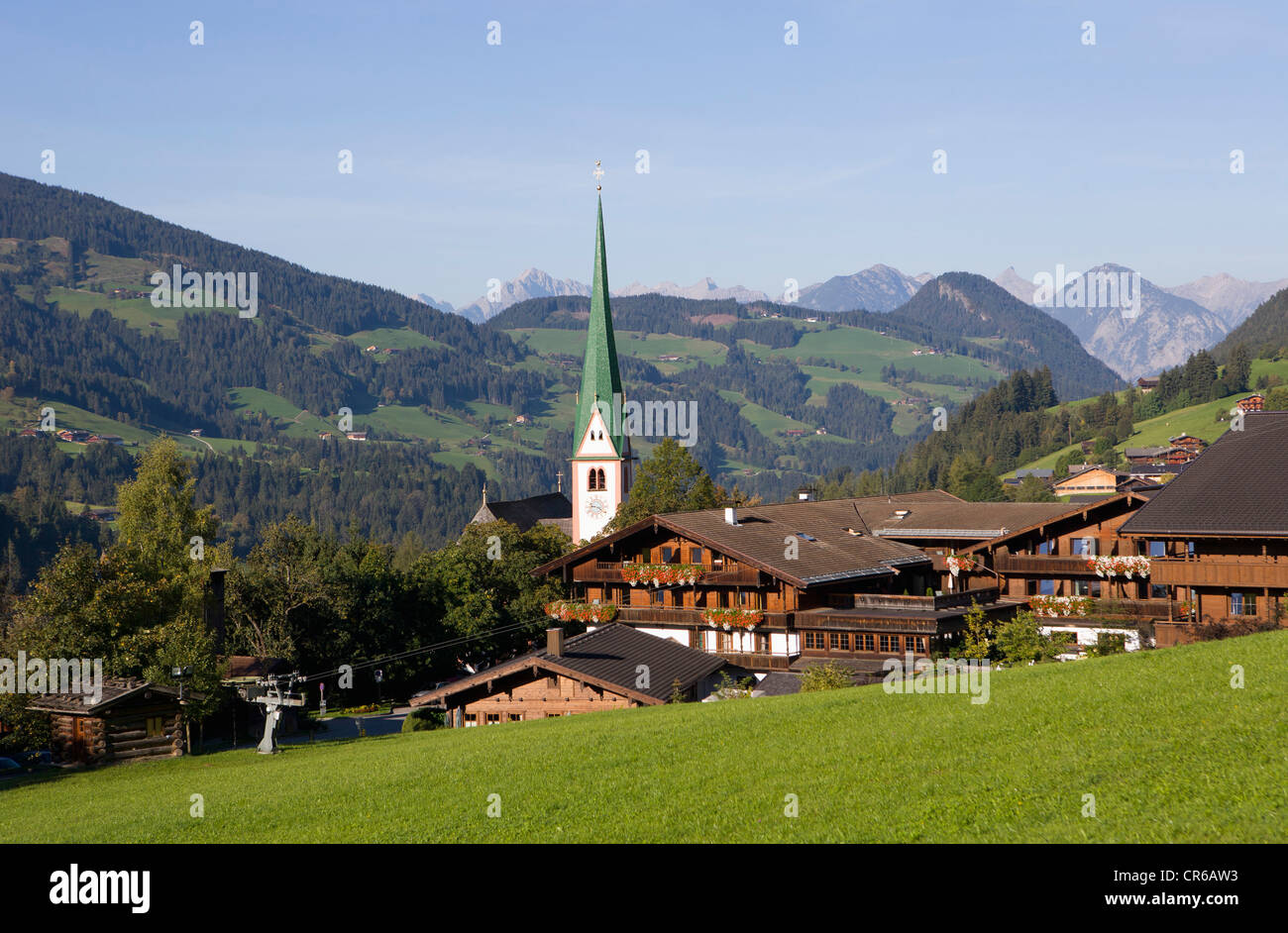 Austria, Tyrol, Alpach, View of church in Alpbachtal Valley Stock Photo ...