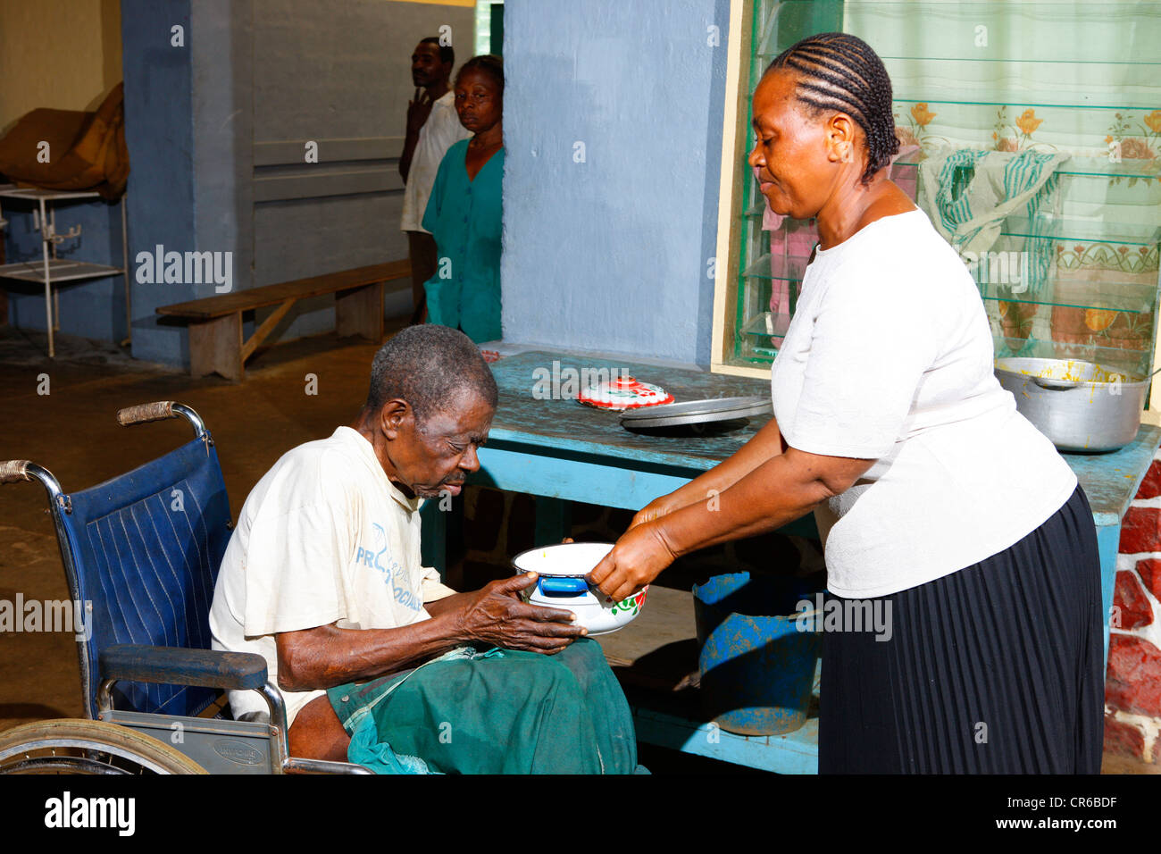 A sick man gets food in the tuberculosis and leprosy station, Manyemen ...