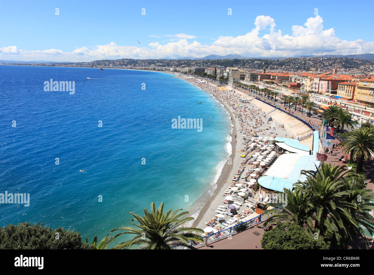 Overhead beach hi-res stock photography and images - Alamy