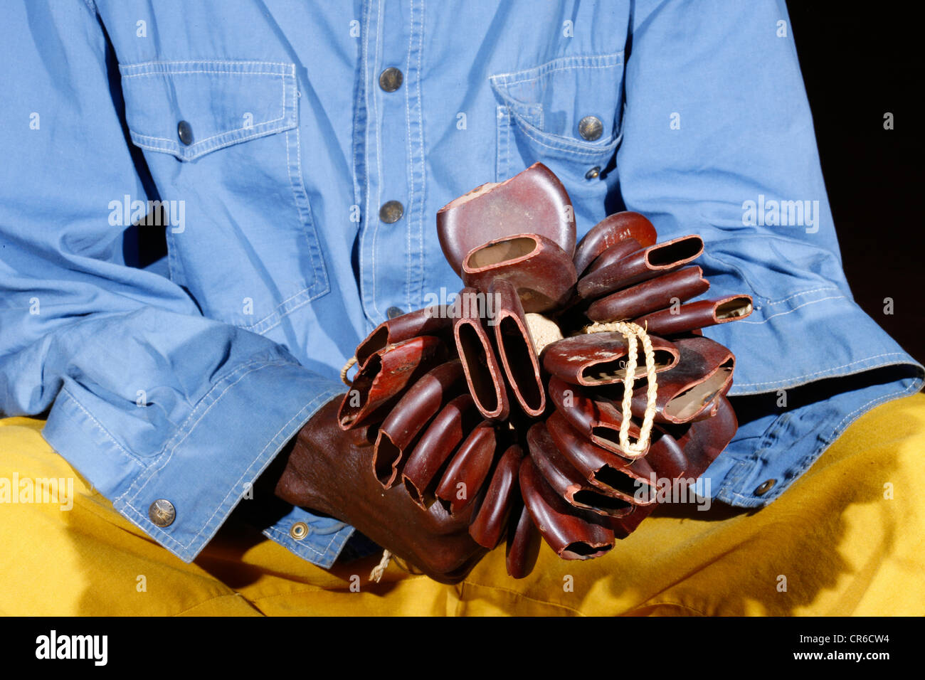 Hand made instruments hi-res stock photography and images - Alamy