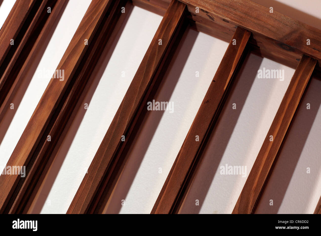 Wooden struts hi-res stock photography and images - Alamy
