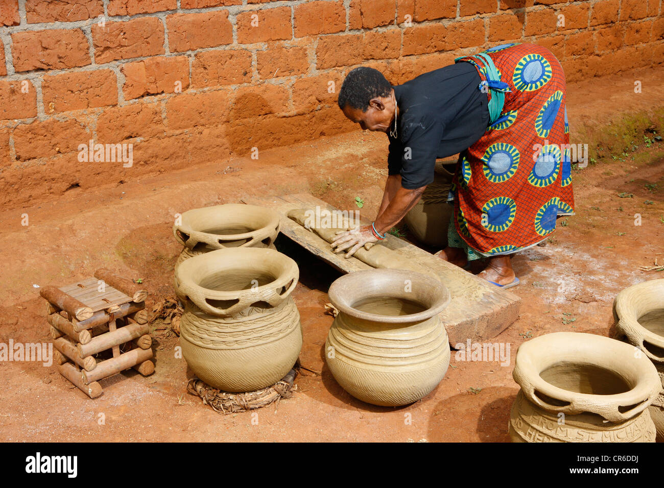 Women in the production of traditional pottery, Babessi, Cameroon ...
